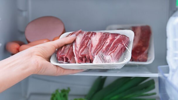 Why Does Beef Change Color in the Fridge? Understanding Meat Storage ...